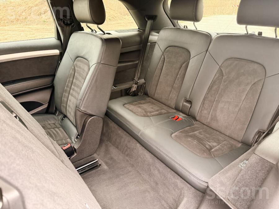 Black Audi Q7 2014 in Tukums, with an engine capacity of 3.00 L and mileage of 309 thousand km for 13490 €, photo 17 on AUTOMOTO.COM.LV