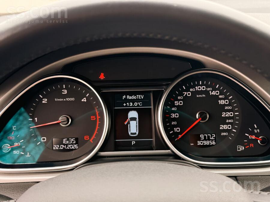 Black Audi Q7 2014 in Tukums, with an engine capacity of 3.00 L and mileage of 309 thousand km for 13490 €, photo 21 on AUTOMOTO.COM.LV