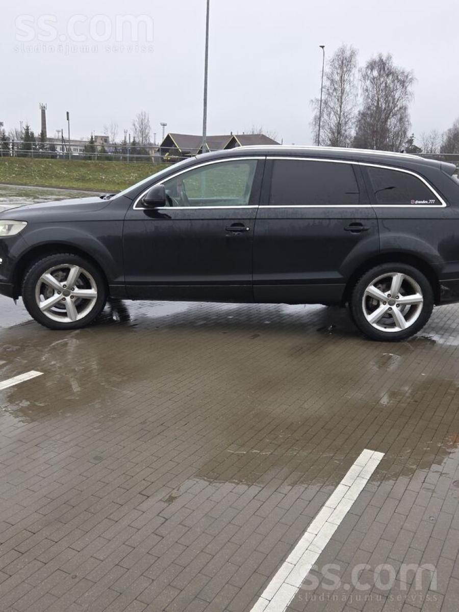 Black Audi Q7 2006 in Rezekne, with an engine capacity of 3.00 L and mileage of 480 thousand km for 4700 €, photo 4 on AUTOMOTO.COM.LV