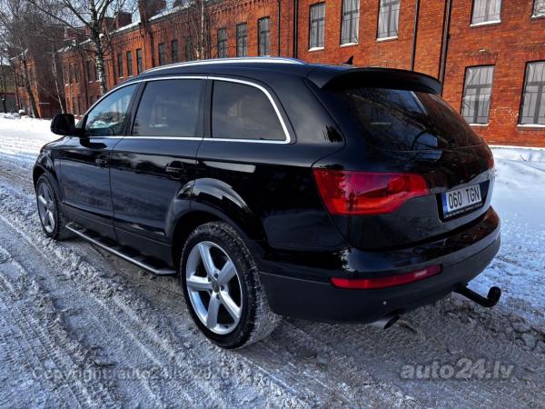 Black Audi Q7 2006 in Tallinn, with an engine capacity of 3.00 L and mileage of 390 thousand km for 6000 €, photo 3 on AUTOMOTO.COM.LV