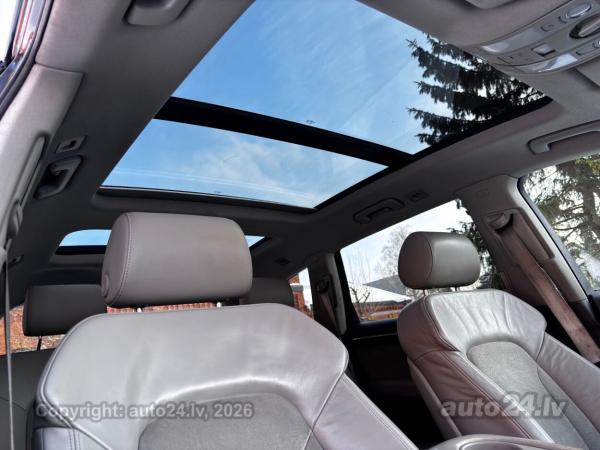 Melns Audi Q7 2006 Tallina, ar dzinēja tilpumu 3.00 L un nobraukumu 390 tūkst. km par 6000 €, foto 11 vietnē AUTOMOTO.COM.LV