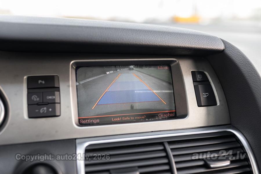 Black Audi Q7 2006 in Tallinn, with an engine capacity of 3.00 L and mileage of 391 thousand km for 6599 €, photo 22 on AUTOMOTO.COM.LV