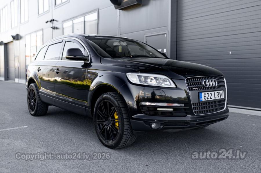 Black Audi Q7 2006 in Tallinn, with an engine capacity of 3.00 L and mileage of 322 thousand km for 4990 €, photo 1 on AUTOMOTO.COM.LV