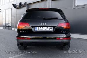Black Audi Q7 2006 in Tallinn, with an engine capacity of 3.00 L and mileage of 322 thousand km for 4990 €, photo 6 on AUTOMOTO.COM.LV