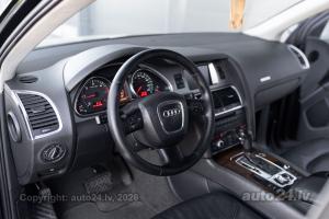 Black Audi Q7 2006 in Tallinn, with an engine capacity of 3.00 L and mileage of 322 thousand km for 4990 €, photo 13 on AUTOMOTO.COM.LV