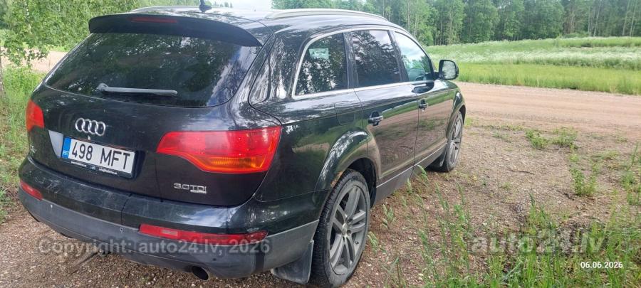 Black Audi Q7 2006 in Tallinn, with an engine capacity of 3.00 L and mileage of 358 thousand km for 4500 €, photo 6 on AUTOMOTO.COM.LV