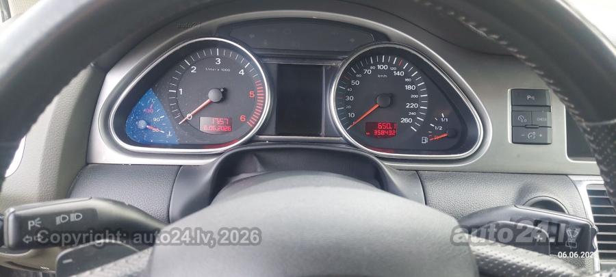 Black Audi Q7 2006 in Tallinn, with an engine capacity of 3.00 L and mileage of 358 thousand km for 4500 €, photo 12 on AUTOMOTO.COM.LV