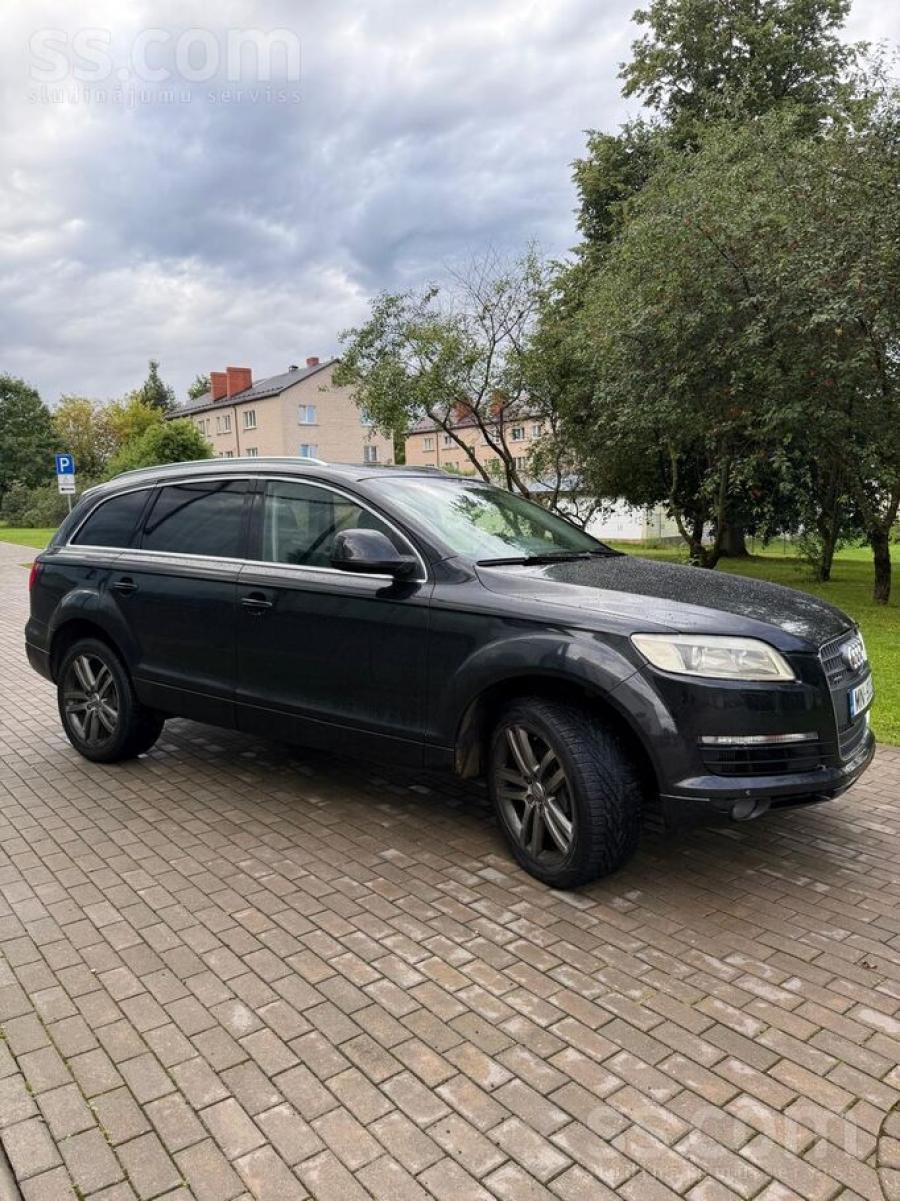 Melns Audi Q7 2006 Balvi, ar dzinēja tilpumu 3.00 L un nobraukumu 237 tūkst. km par 4150 €, foto 4 vietnē AUTOMOTO.COM.LV