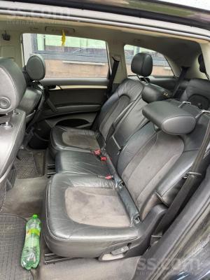 Melns Audi Q7 2006 Balvi, ar dzinēja tilpumu 3.00 L un nobraukumu 237 tūkst. km par 4150 €, foto 8 vietnē AUTOMOTO.COM.LV