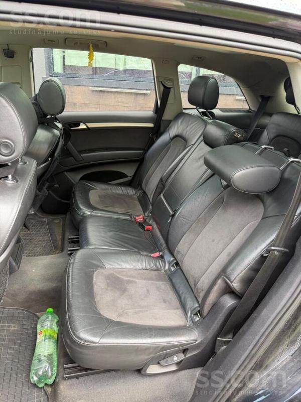 Melns Audi Q7 2006 Balvi, ar dzinēja tilpumu 3.00 L un nobraukumu 237 tūkst. km par 3800 €, foto 7 vietnē AUTOMOTO.COM.LV