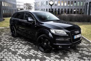 Black Audi Q7 2007 in Tallinn, with an engine capacity of 3.00 L and mileage of 261 thousand km for 9299 €, photo  on AUTOMOTO.COM.LV