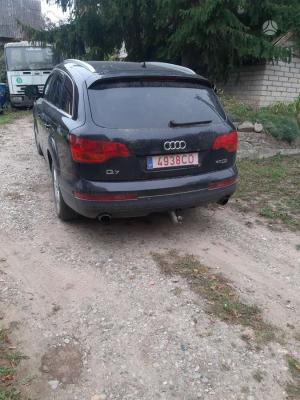 Melns Audi Q7 2007 Kalvarija, ar dzinēja tilpumu 3.00 L un nobraukumu 356 tūkst. km par 4500 €, foto 3 vietnē AUTOMOTO.COM.LV