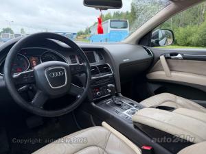 Черный Ауди Ку 7 2007 в Сауэ, объемом двигателя 3.00 л и пробегом 0 тыс. км за 2999 €, фото 12 на AUTOMOTO.COM.LV