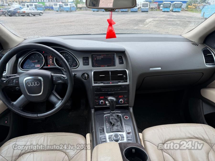 Черный Ауди Ку 7 2007 в Сауэ, объемом двигателя 3.00 л и пробегом 0 тыс. км за 2999 €, фото 13 на AUTOMOTO.COM.LV