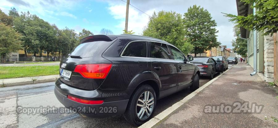 Black Audi Q7 2008 in Tallinn, with an engine capacity of 3.00 L and mileage of 302 thousand km for 7999 €, photo 6 on AUTOMOTO.COM.LV