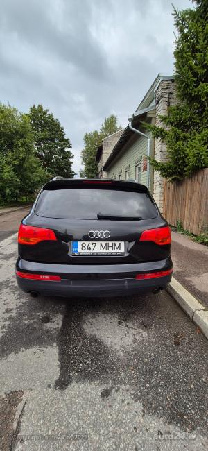 Black Audi Q7 2008 in Tallinn, with an engine capacity of 3.00 L and mileage of 302 thousand km for 7999 €, photo 7 on AUTOMOTO.COM.LV