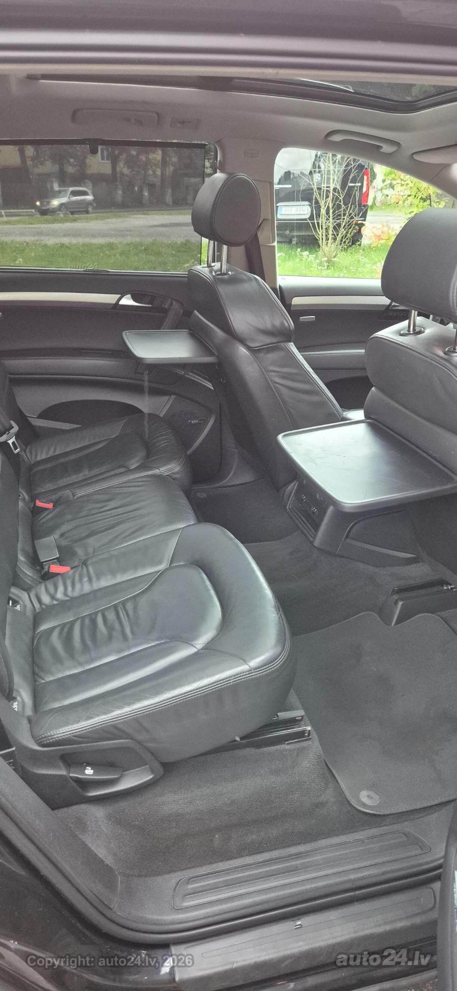 Black Audi Q7 2008 in Tallinn, with an engine capacity of 3.00 L and mileage of 302 thousand km for 7999 €, photo 17 on AUTOMOTO.COM.LV