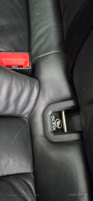 Black Audi Q7 2008 in Tallinn, with an engine capacity of 3.00 L and mileage of 302 thousand km for 7999 €, photo 18 on AUTOMOTO.COM.LV