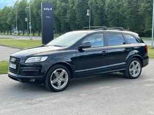 Black Audi Q7 2009 in Narva, with an engine capacity of 3.00 L and mileage of 410 thousand km for 5499 €, photo  on AUTOMOTO.COM.LV