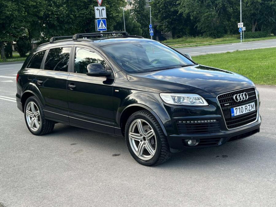 Melns Audi Q7 2009 Narva, ar dzinēja tilpumu 3.00 L un nobraukumu 410 tūkst. km par 5499 €, foto 3 vietnē AUTOMOTO.COM.LV
