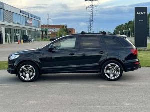 Melns Audi Q7 2009 Narva, ar dzinēja tilpumu 3.00 L un nobraukumu 410 tūkst. km par 5499 €, foto 5 vietnē AUTOMOTO.COM.LV