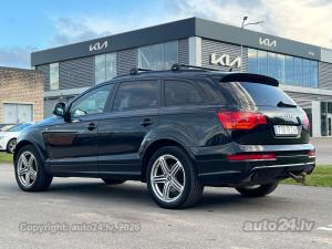 Black Audi Q7 2009 in Narva, with an engine capacity of 3.00 L and mileage of 410 thousand km for 5499 €, photo 8 on AUTOMOTO.COM.LV