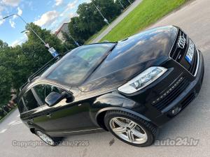 Black Audi Q7 2009 in Narva, with an engine capacity of 3.00 L and mileage of 410 thousand km for 5499 €, photo 12 on AUTOMOTO.COM.LV