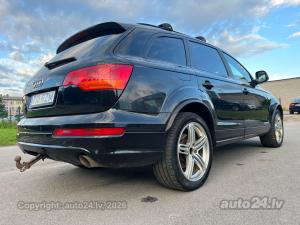 Black Audi Q7 2009 in Narva, with an engine capacity of 3.00 L and mileage of 410 thousand km for 5499 €, photo 17 on AUTOMOTO.COM.LV