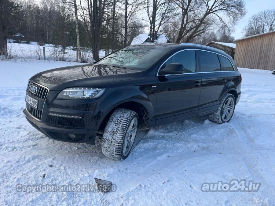Black Audi Q7 2010 in Riga, with an engine capacity of 3.00 L and mileage of 428 thousand km for 10150 €, photo 1 on AUTOMOTO.COM.LV