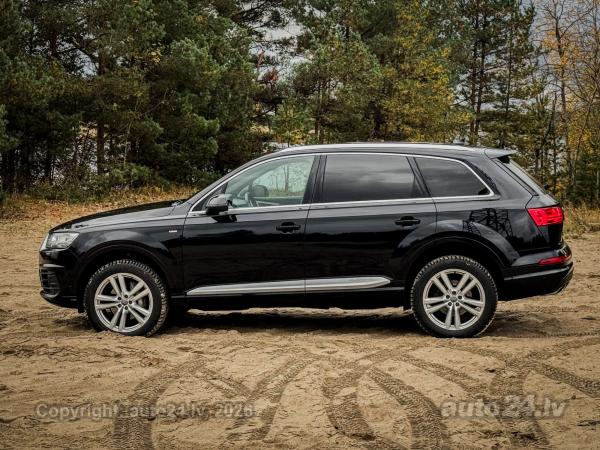 Black Audi Q7 2015 in Parnu, with an engine capacity of 3.00 L and mileage of 184 thousand km for 21900 €, photo 4 on AUTOMOTO.COM.LV