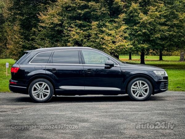 Black Audi Q7 2015 in Parnu, with an engine capacity of 3.00 L and mileage of 184 thousand km for 21900 €, photo 6 on AUTOMOTO.COM.LV