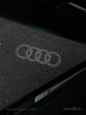 Black Audi Q7 2015 in Parnu, with an engine capacity of 3.00 L and mileage of 184 thousand km for 21900 €, photo 16 on AUTOMOTO.COM.LV