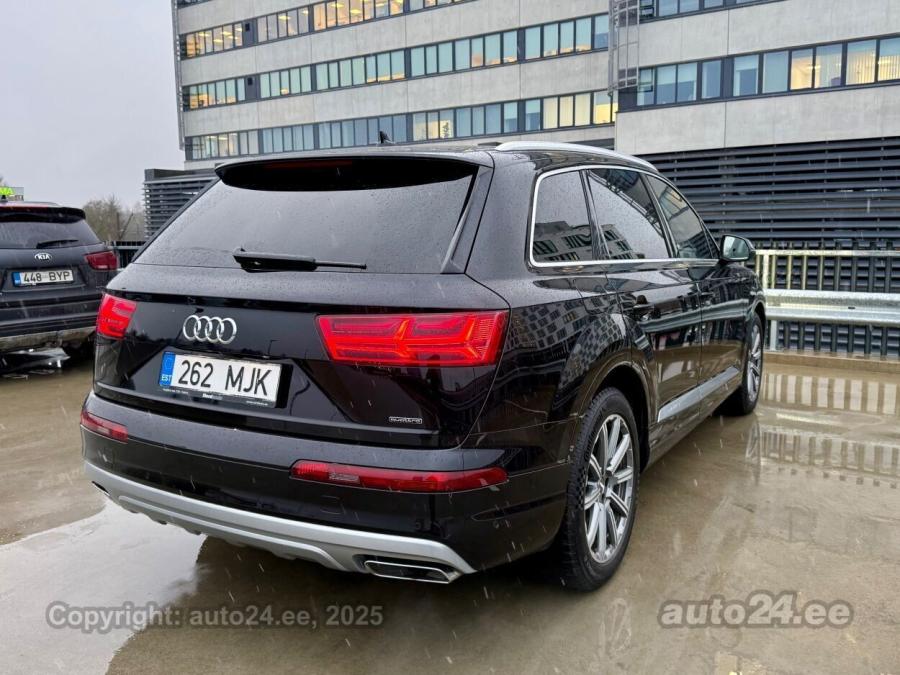 Melns Audi Q7 2017 Tallina, ar dzinēja tilpumu 3.00 L un nobraukumu 144 tūkst. km par 26900 €, foto 9 vietnē AUTOMOTO.COM.LV