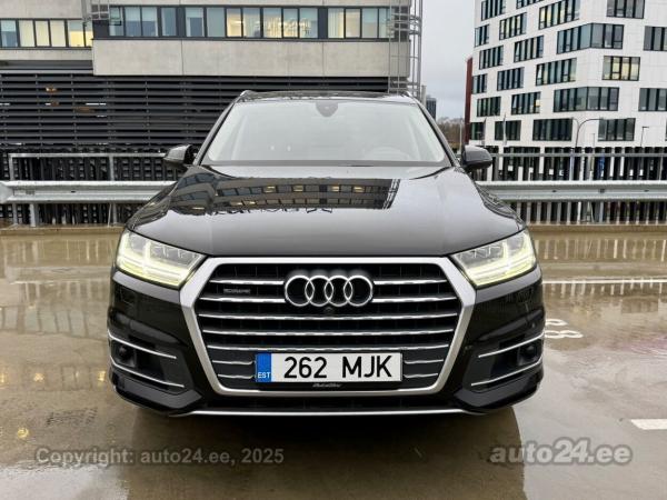 Black Audi Q7 2017 in Tallinn, with an engine capacity of 3.00 L and mileage of 144 thousand km for 26900 €, photo 3 on AUTOMOTO.COM.LV