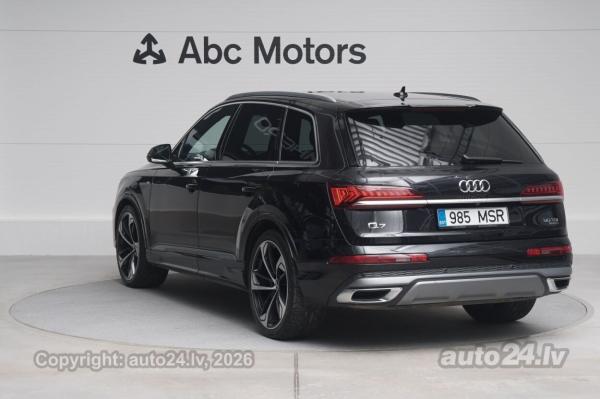 Melns Audi Q7 2020 Tallina, ar dzinēja tilpumu 3.00 L un nobraukumu 111 tūkst. km par 51990 €, foto 5 vietnē AUTOMOTO.COM.LV