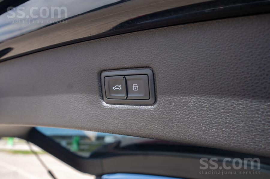 Melns Audi Q7 2021 Rīga, ar dzinēja tilpumu 3.00 L un nobraukumu 60 tūkst. km par 46000 €, foto 11 vietnē AUTOMOTO.COM.LV