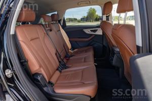 Melns Audi Q7 2021 Rīga, ar dzinēja tilpumu 3.00 L un nobraukumu 60 tūkst. km par 46000 €, foto 20 vietnē AUTOMOTO.COM.LV