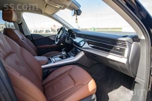 Melns Audi Q7 2021 Rīga, ar dzinēja tilpumu 3.00 L un nobraukumu 60 tūkst. km par 46000 €, foto 29 vietnē AUTOMOTO.COM.LV
