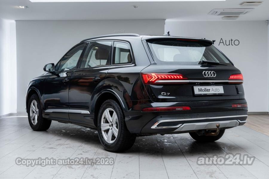 Black Audi Q7 2022 in Tallinn, with an engine capacity of 3.00 L and mileage of 198 thousand km for 36580 €, photo 5 on AUTOMOTO.COM.LV
