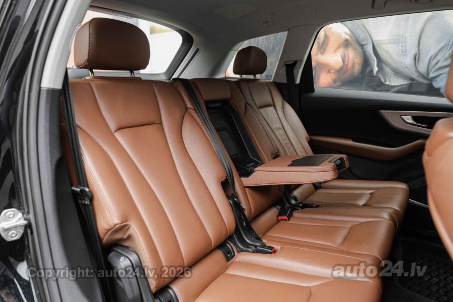 Black Audi Q7 2022 in Tallinn, with an engine capacity of 3.00 L and mileage of 198 thousand km for 36580 €, photo 13 on AUTOMOTO.COM.LV