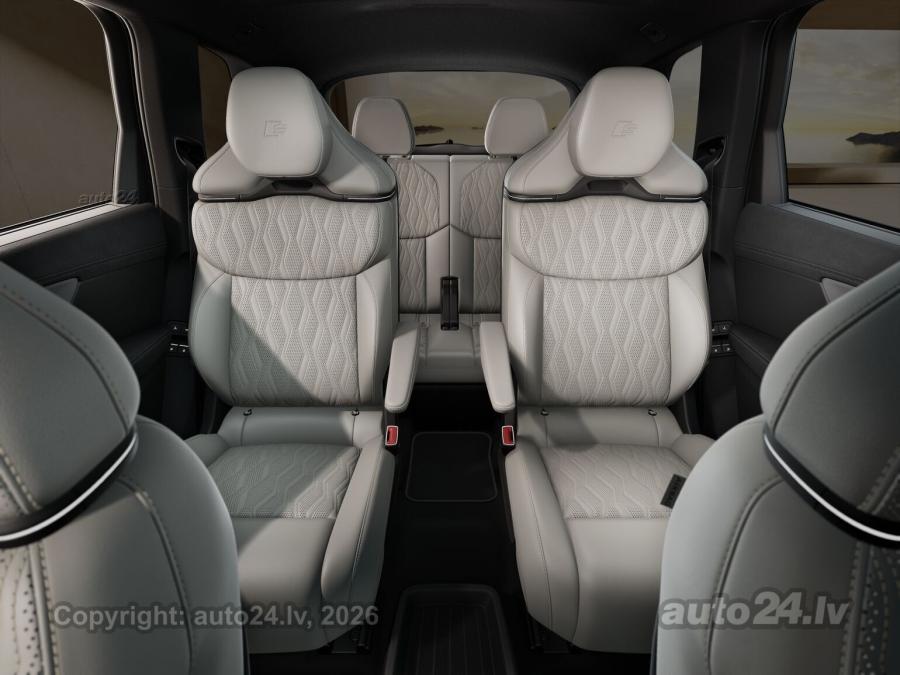 Black Audi Q7 2026 in Viljandi, with an engine capacity of 3.00 L and mileage of 0 thousand km for 112250 €, photo 10 on AUTOMOTO.COM.LV