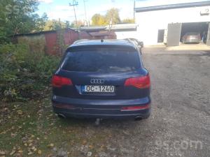 Zils Audi Q7 2006 Liepāja, ar dzinēja tilpumu 3.00 L un nobraukumu 358 tūkst. km par 5300 €, foto 4 vietnē AUTOMOTO.COM.LV