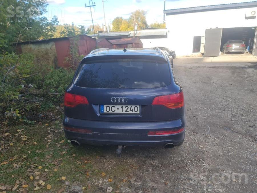 Zils Audi Q7 2006 Liepāja, ar dzinēja tilpumu 3.00 L un nobraukumu 358 tūkst. km par 5300 €, foto 4 vietnē AUTOMOTO.COM.LV