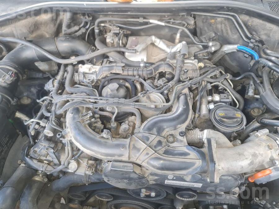 Zils Audi Q7 2006 Liepāja, ar dzinēja tilpumu 3.00 L un nobraukumu 358 tūkst. km par 5300 €, foto 13 vietnē AUTOMOTO.COM.LV