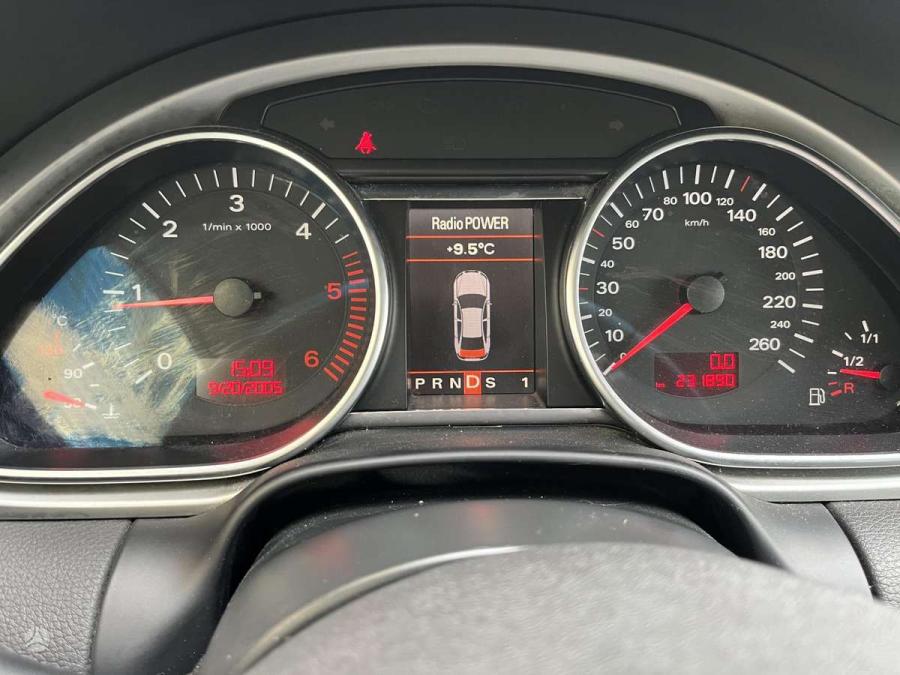 Zils Audi Q7 2006 Plungė, ar dzinēja tilpumu 2.97 L un nobraukumu 230 tūkst. km par 4800 €, foto 14 vietnē AUTOMOTO.COM.LV