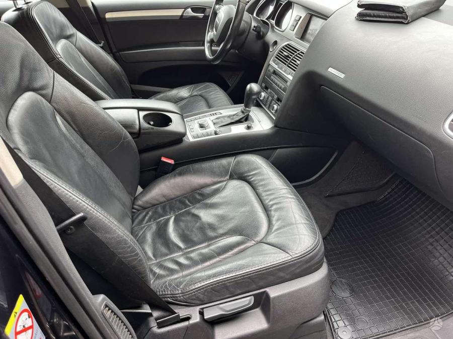 Zils Audi Q7 2006 Plungė, ar dzinēja tilpumu 2.97 L un nobraukumu 230 tūkst. km par 4800 €, foto 17 vietnē AUTOMOTO.COM.LV