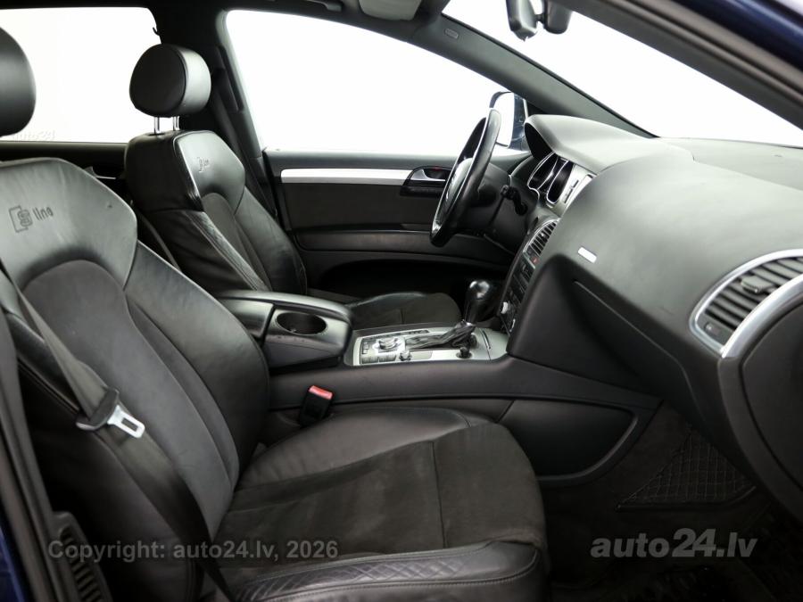 Blue Audi Q7 2006 in Tallinn, with an engine capacity of 3.00 L and mileage of 357 thousand km for 4499 €, photo 7 on AUTOMOTO.COM.LV