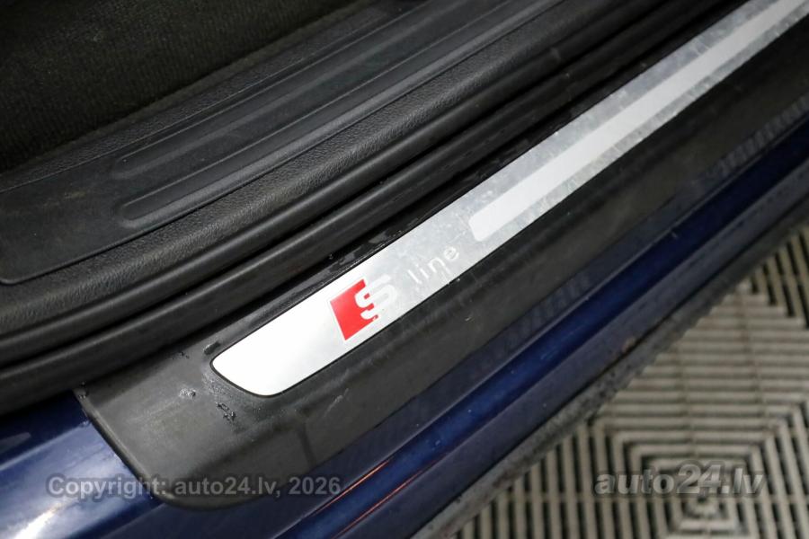 Blue Audi Q7 2006 in Tallinn, with an engine capacity of 3.00 L and mileage of 357 thousand km for 4499 €, photo 15 on AUTOMOTO.COM.LV