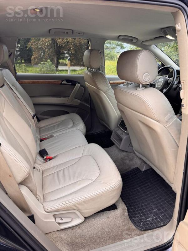 Zils Audi Q7 2006 Rīga, ar dzinēja tilpumu 3.00 L un nobraukumu 429 tūkst. km par 3990 €, foto 6 vietnē AUTOMOTO.COM.LV
