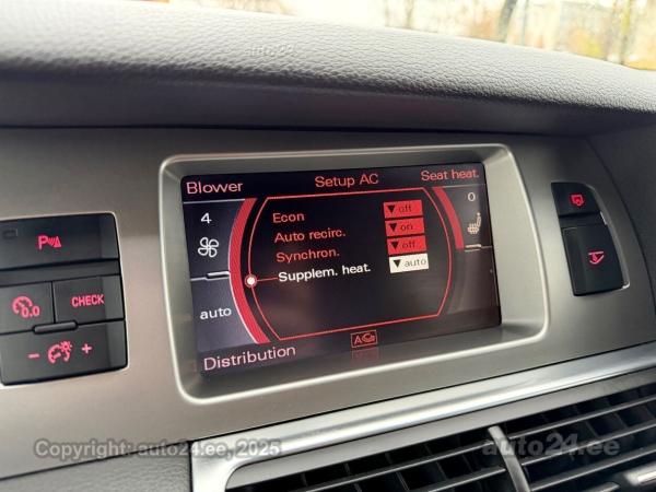 Blue Audi Q7 2007 in Tallinn, with an engine capacity of 3.00 L and mileage of 244 thousand km for 8999 €, photo 11 on AUTOMOTO.COM.LV